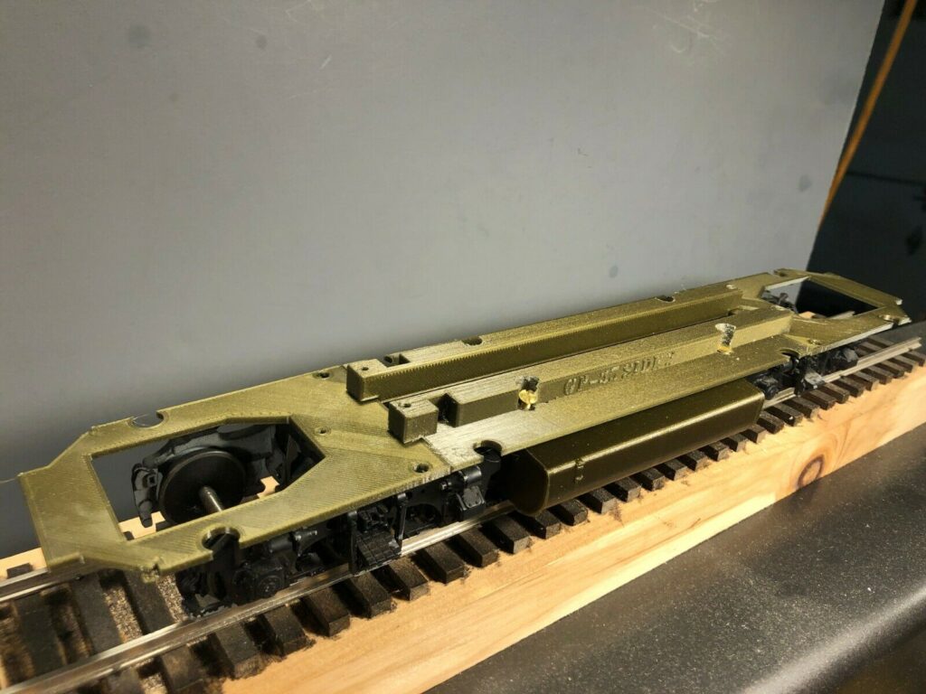 Lionel GP-35 Kit Bash Parts Power Truck Platforms, Fuel Tank for 2 Rail ...