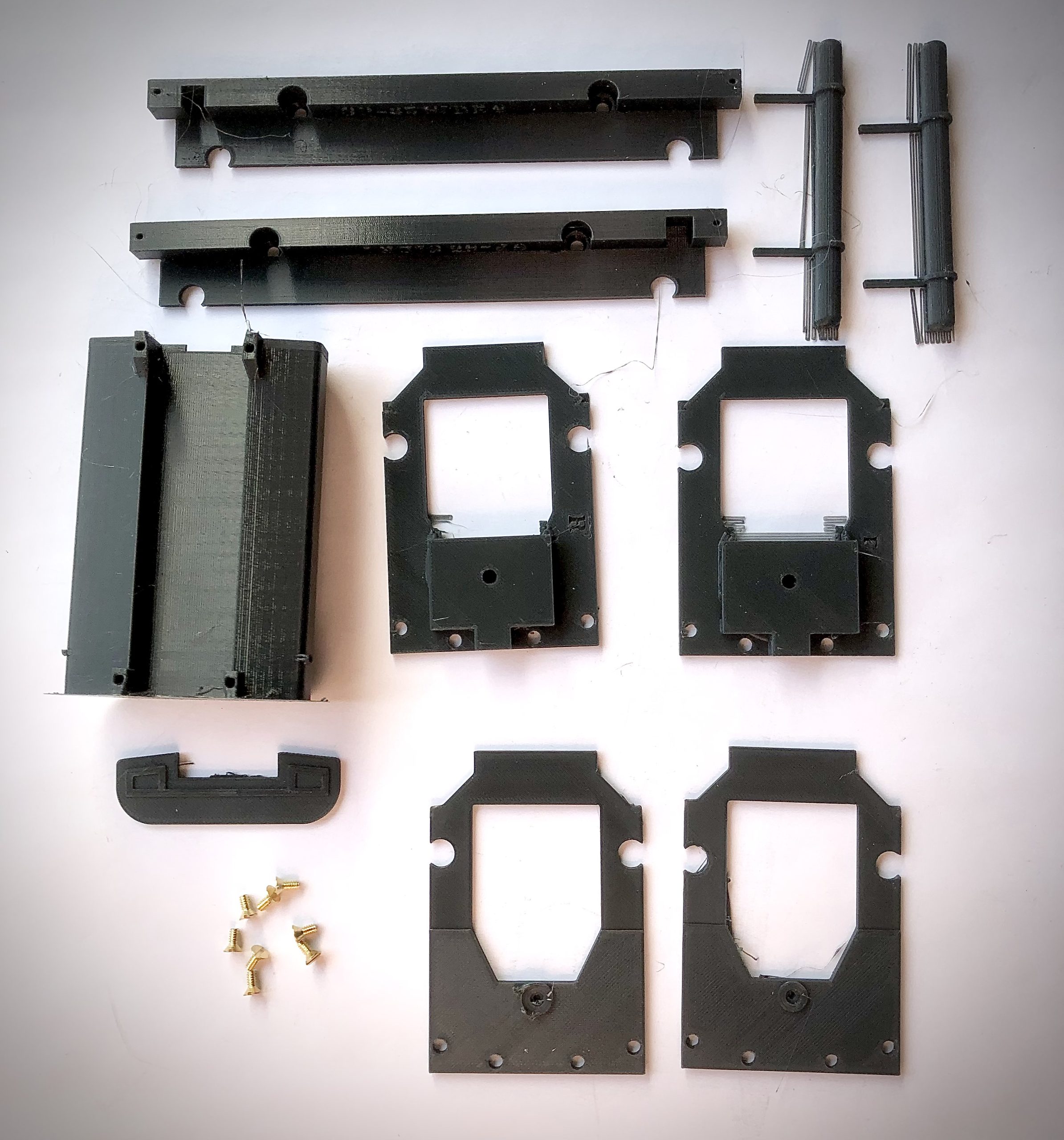 Lionel GP-35 Kit Bash Parts Power Truck Platforms, Fuel Tank for 2 Rail ...