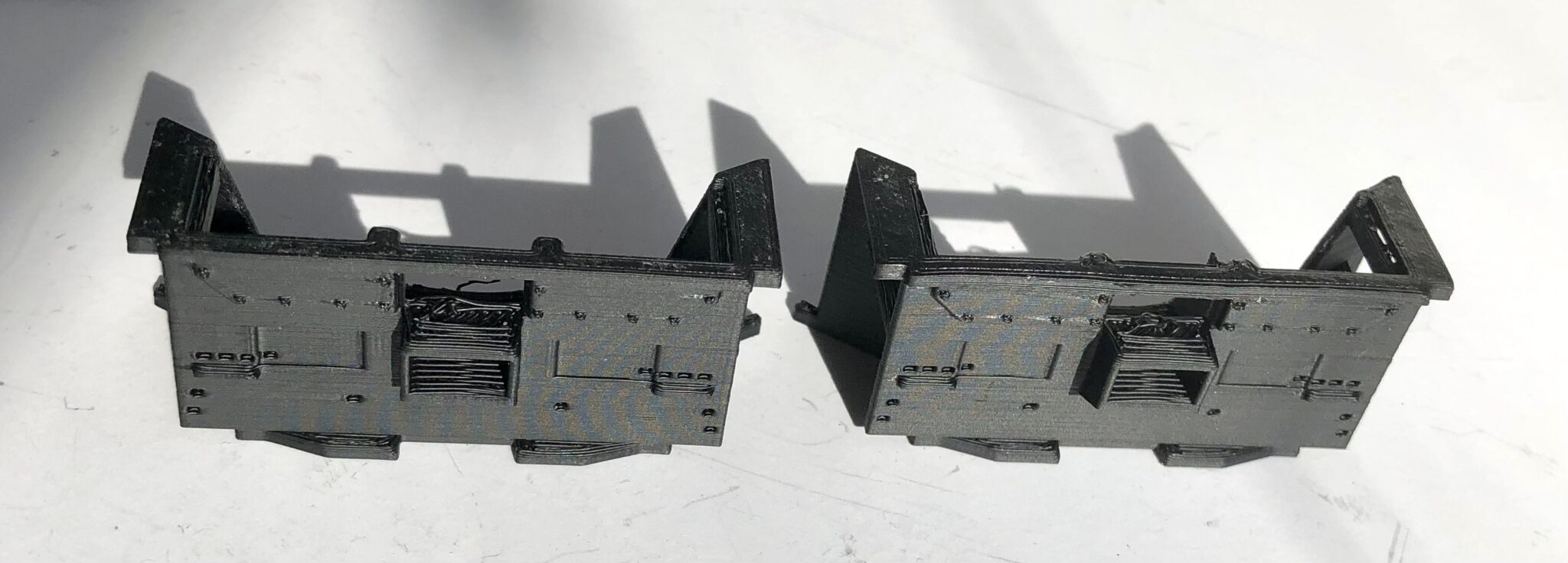 All Nation EMD Pilots Adaptable for MTH / Lionel Engine Shells (1 Pair ...
