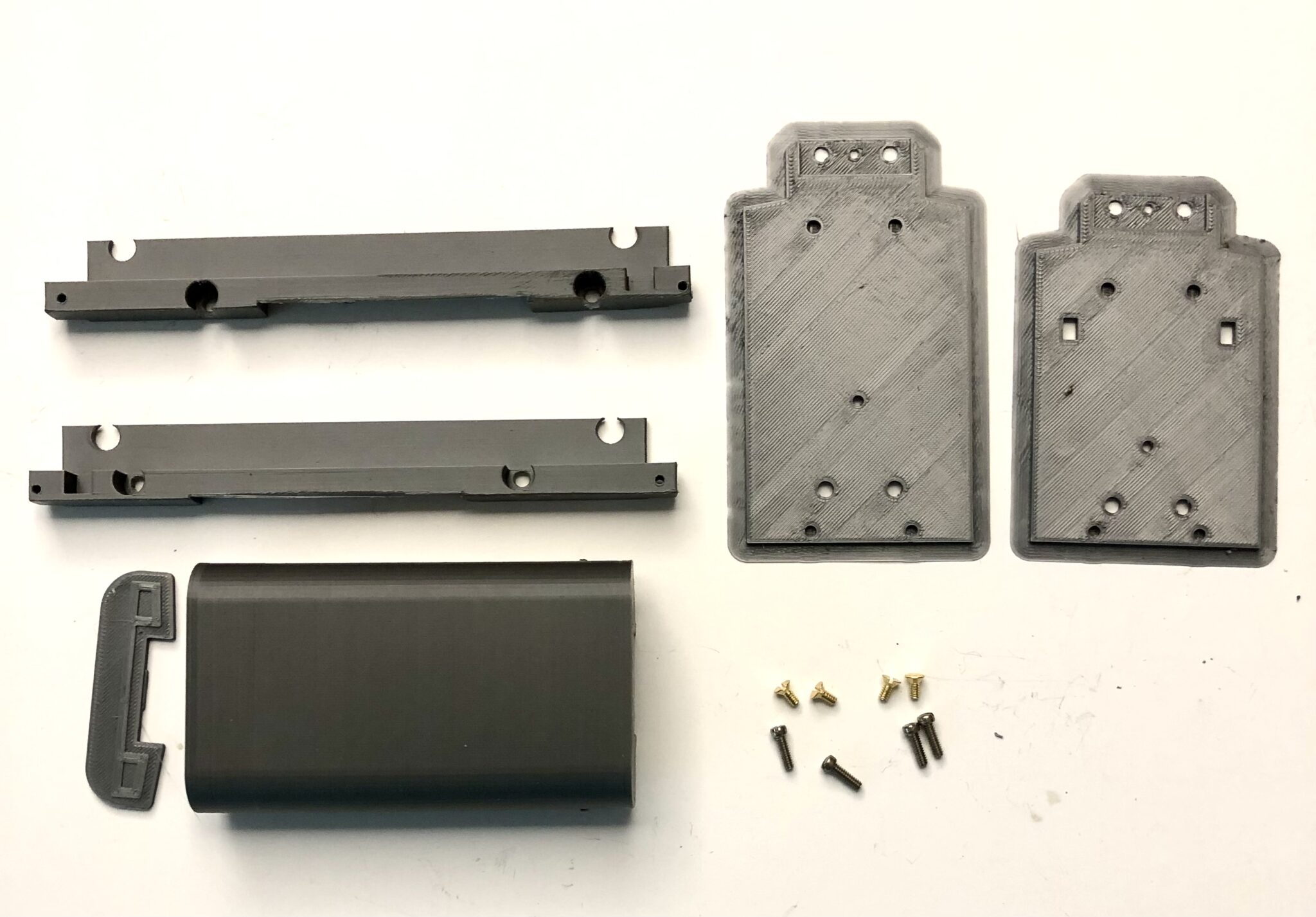 MTH GP40-2 Kit Bash Parts Power Truck Platforms, Fuel Tank for 2 Rail O ...