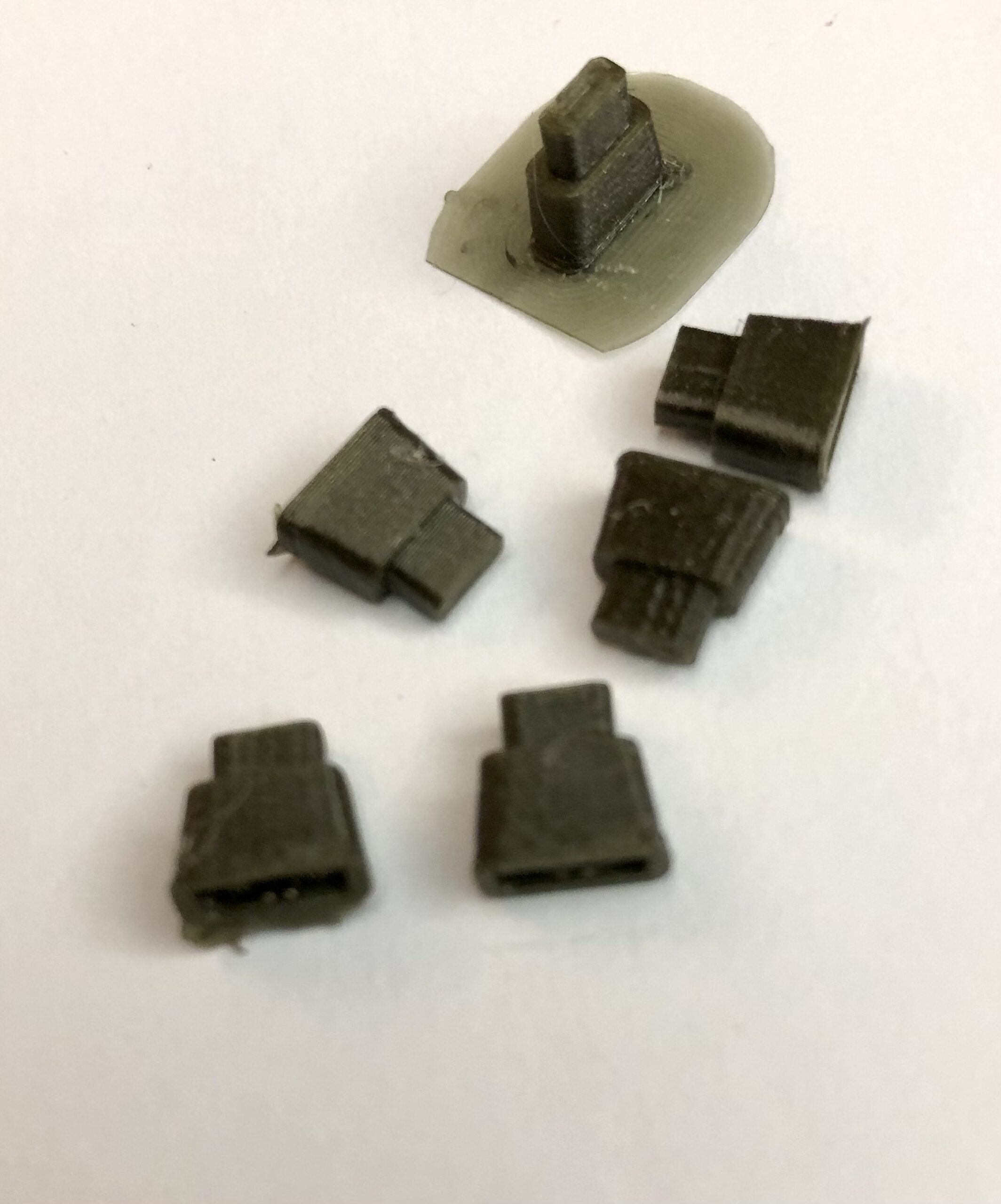 All Nation Engine Exhaust Stack for F3/F7 A and B Units (6/bag) (3-D ...