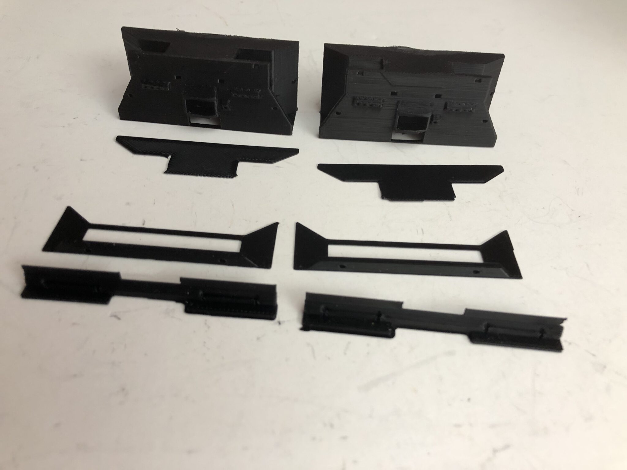 Lionel RS11 Kit Bash Parts Power Truck Platforms, Fuel Tank & Pilots ...