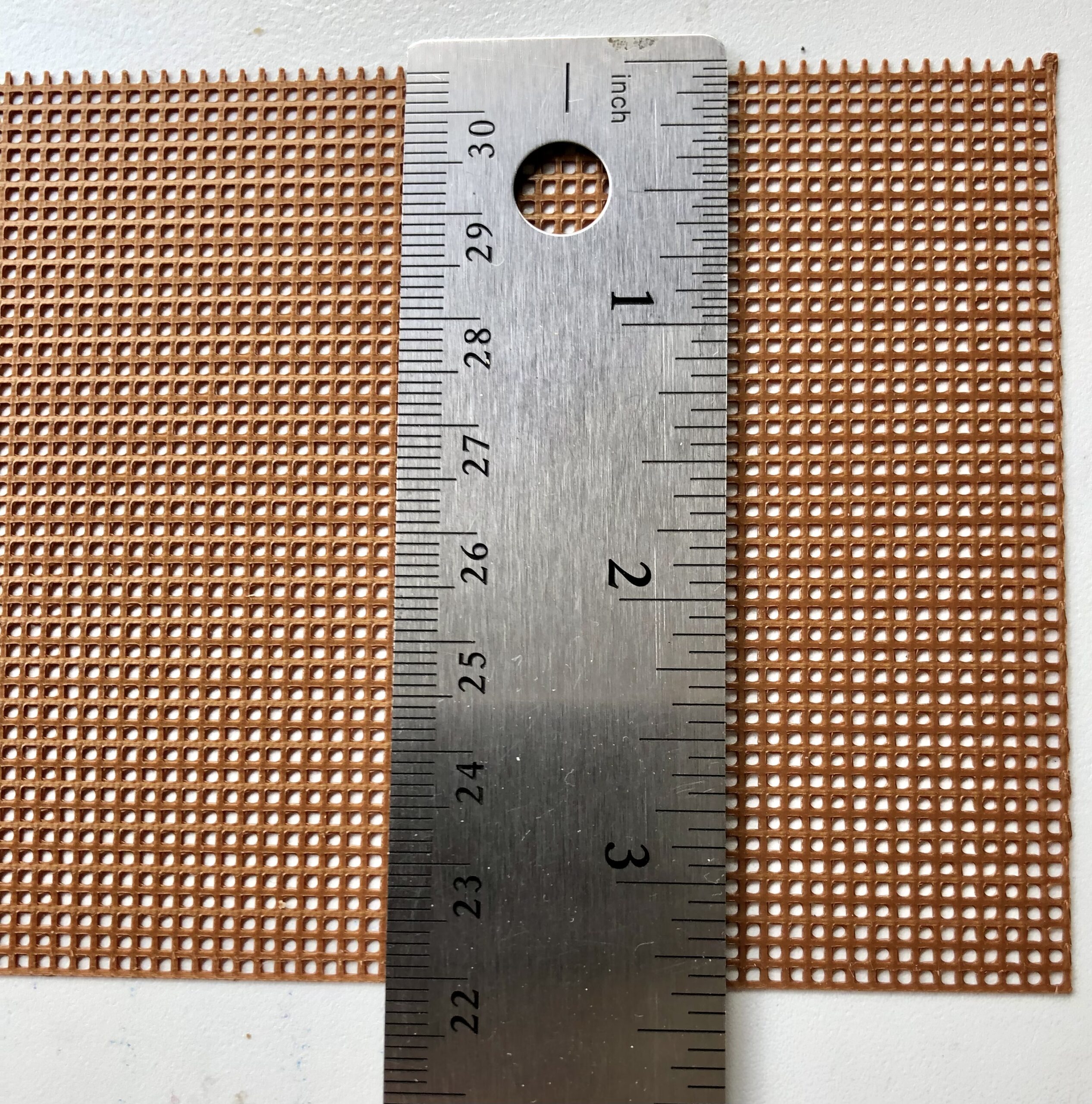 Mesh Material Sheet Size ~210mm x 86mm (~10 Squares/2.5 cm) (1 Sheet ...